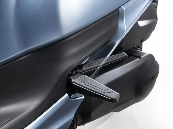 Like Keyless 125 碟煞 (七期) – 買機車，找BK